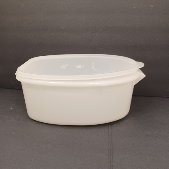 Tupperware | Kitchen | Vintage Tupperware With Lid Ham Turkey Storage ...